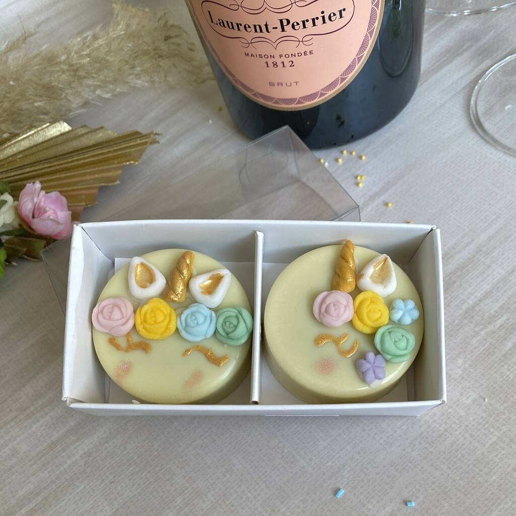 Unicorn Chocolate Coated Oreo Twin Gift By La di da Sweet Treats ...