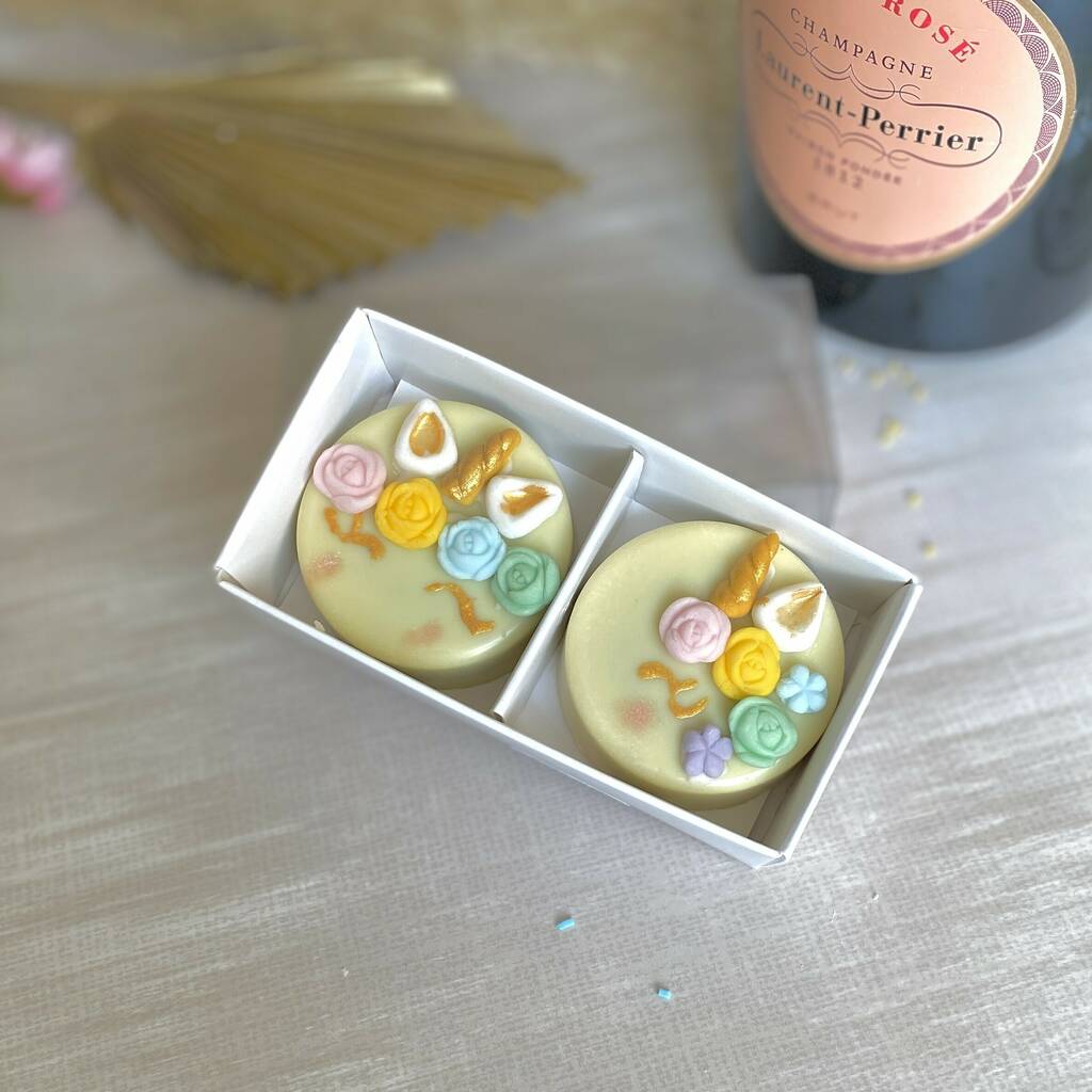 Unicorn Chocolate Coated Oreo Twin Gift By La di da Sweet Treats ...