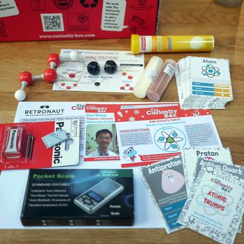 Jumbo Science Kit Subscription By The Curiosity Box ...