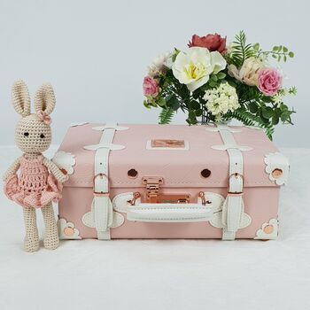 Little Luxury Baby Gift Collection In Keepsake Case By Natural Baby Box ...