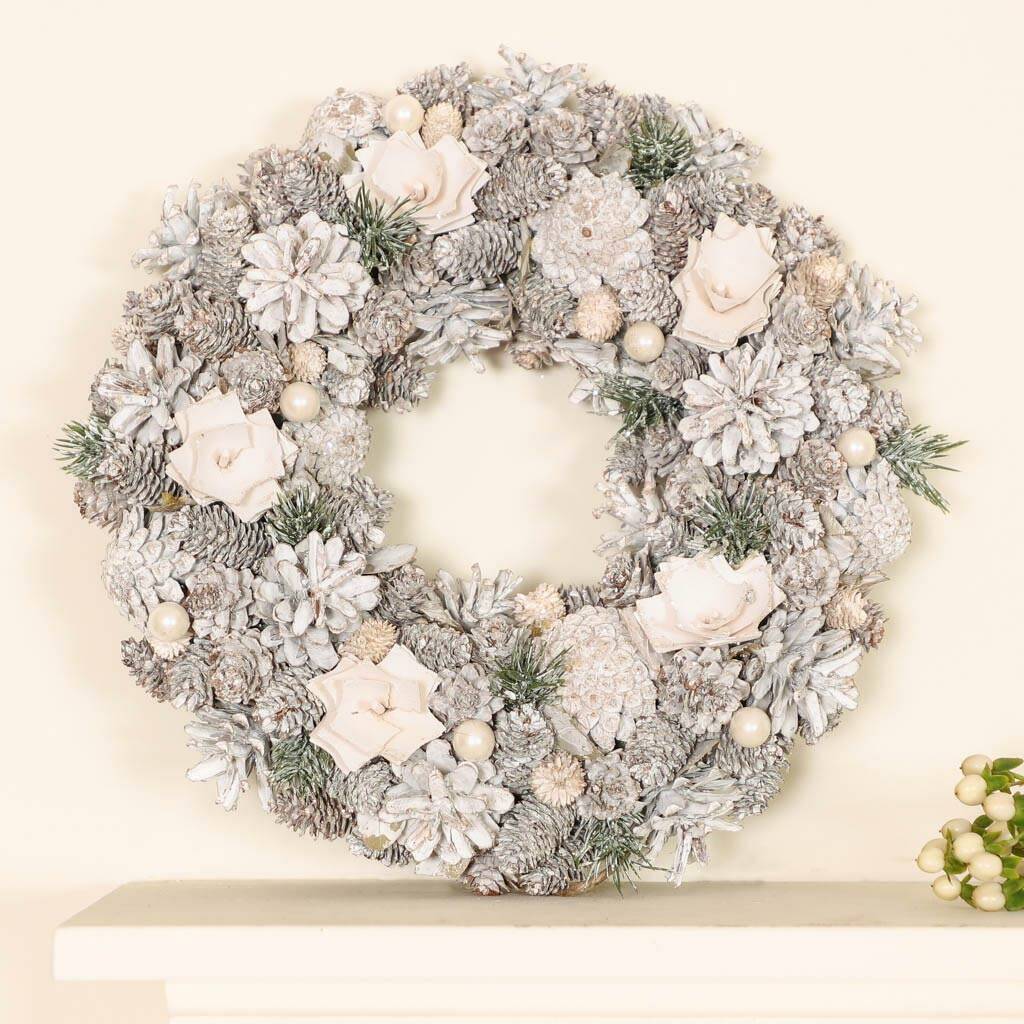 Morning Frost Hand Crafted Christmas Wreath By Dibor ...