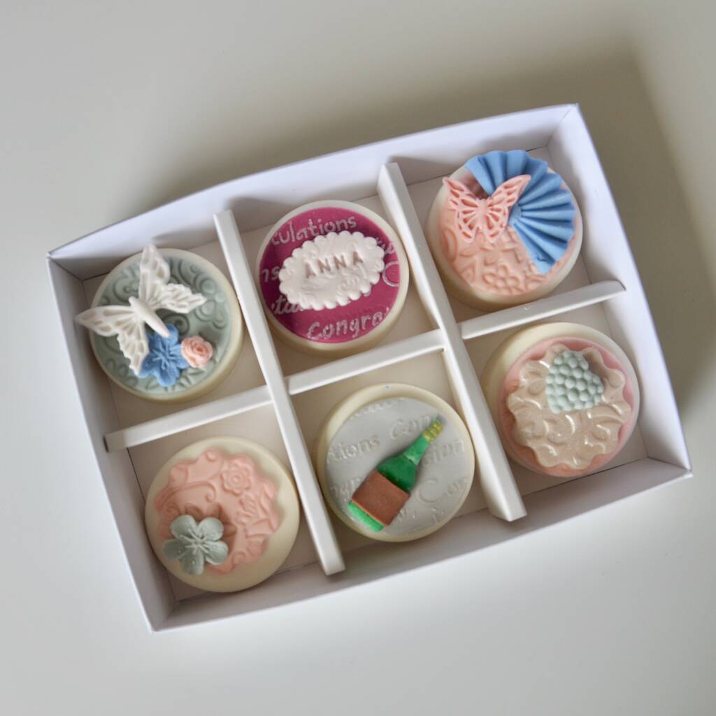 Personalised Celebration Oreo Gift Box By La Di Da Sweet Treats ...