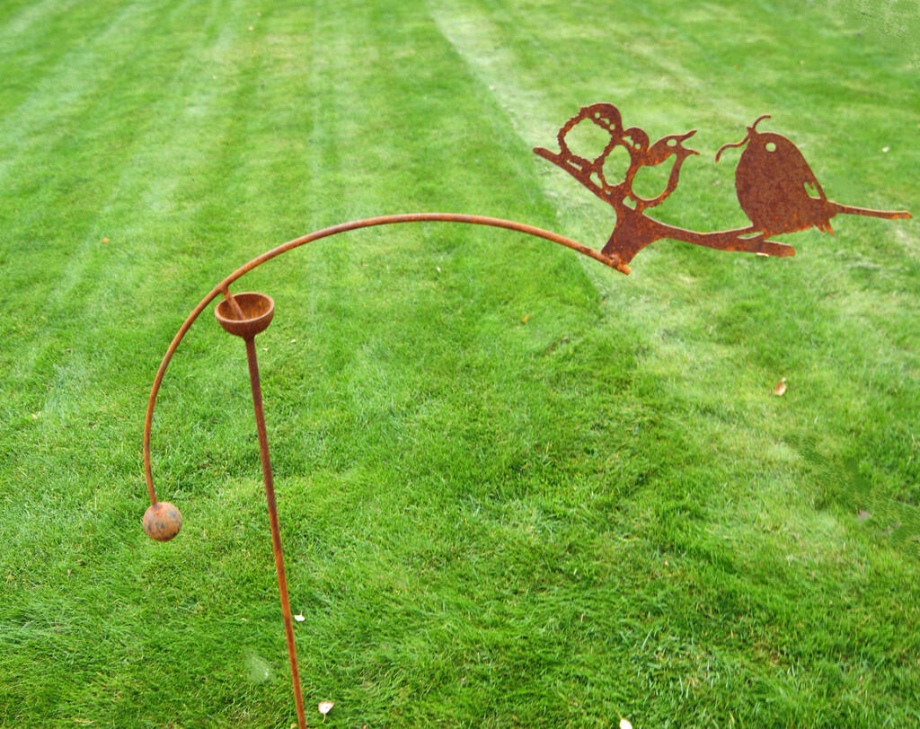 Birds Feeding Single Wind Rocker Ready Rusted By Gap Garden Products