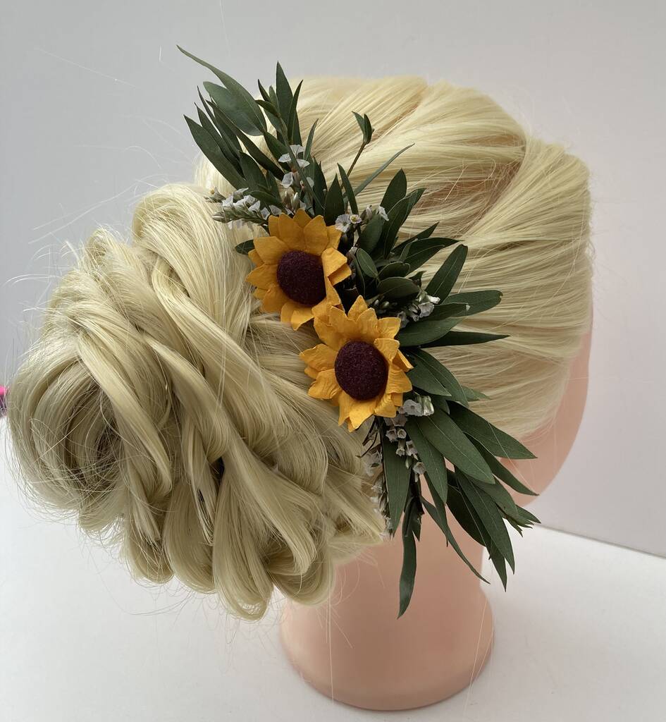 Sunflower Dried Flower Hair Comb By Zoe’s Blooms