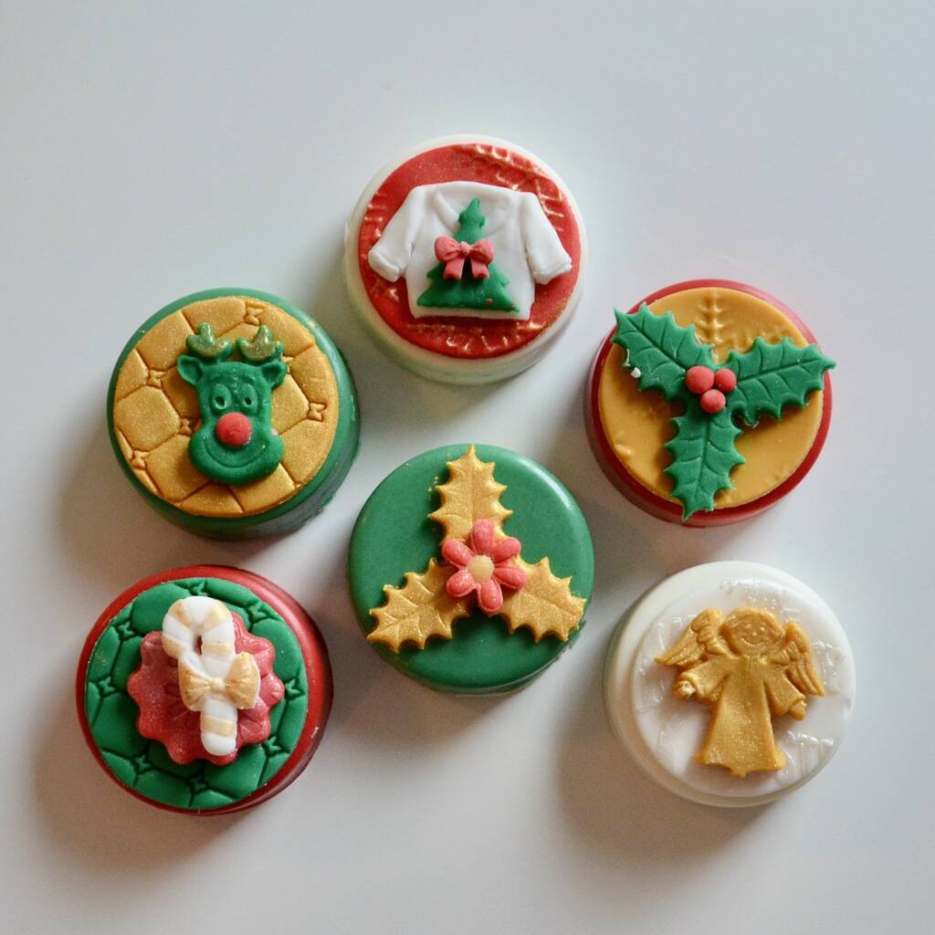 Christmas Coated Oreo Gift Box By La di da Sweet Treats ...