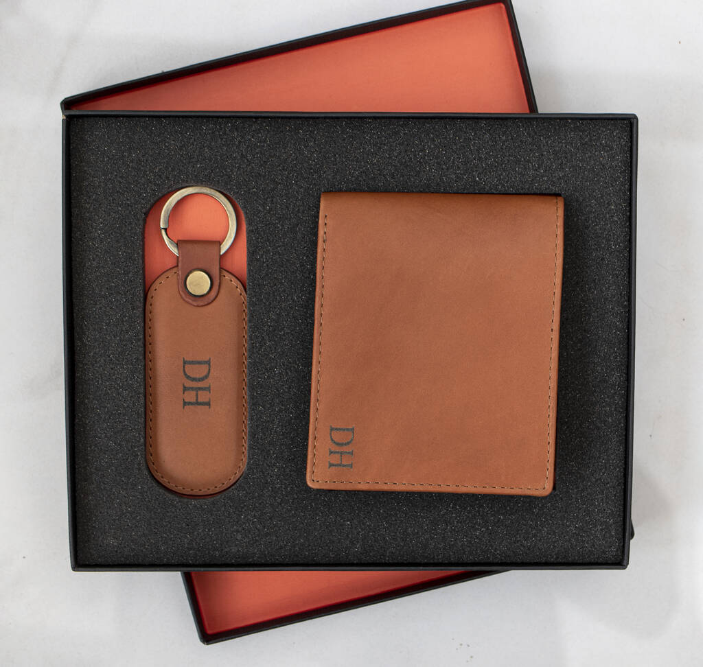 Mens Personalised Leather Wallet Gift Set By Wombat ...