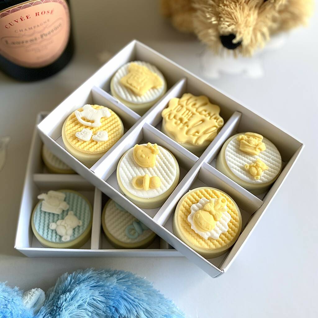 Baby Chocolate Coated Oreo Gift By La di da Sweet Treats ...