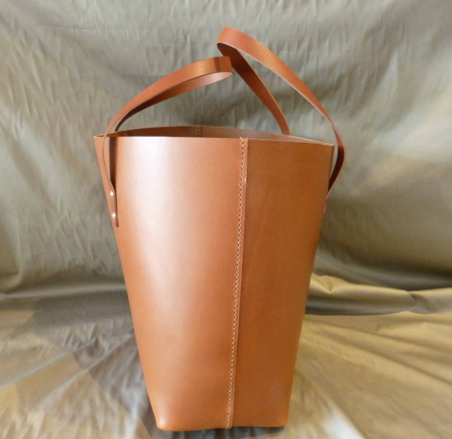Classic Tote Bag Leather | semashow.com