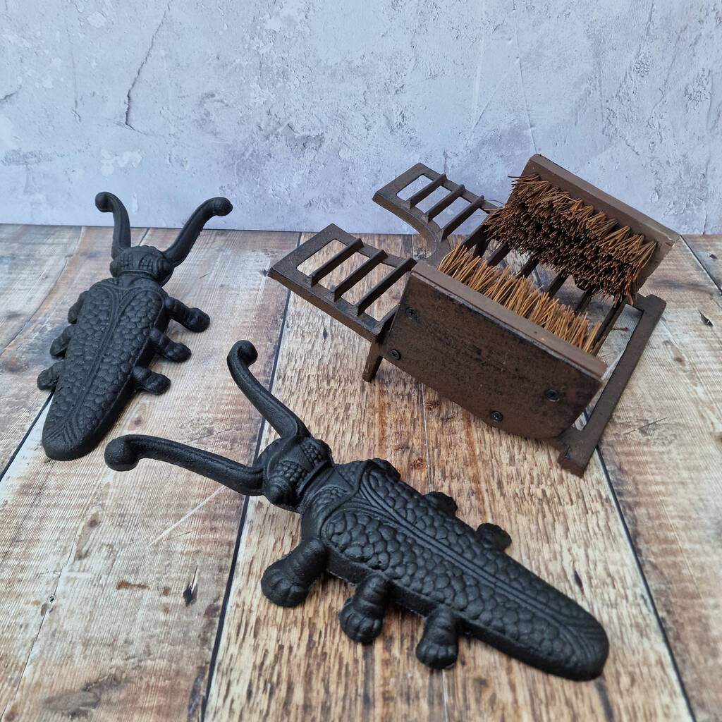 Bruton Boot Scraper And Bertie Beetle Boot Jack Pack By Garden ...