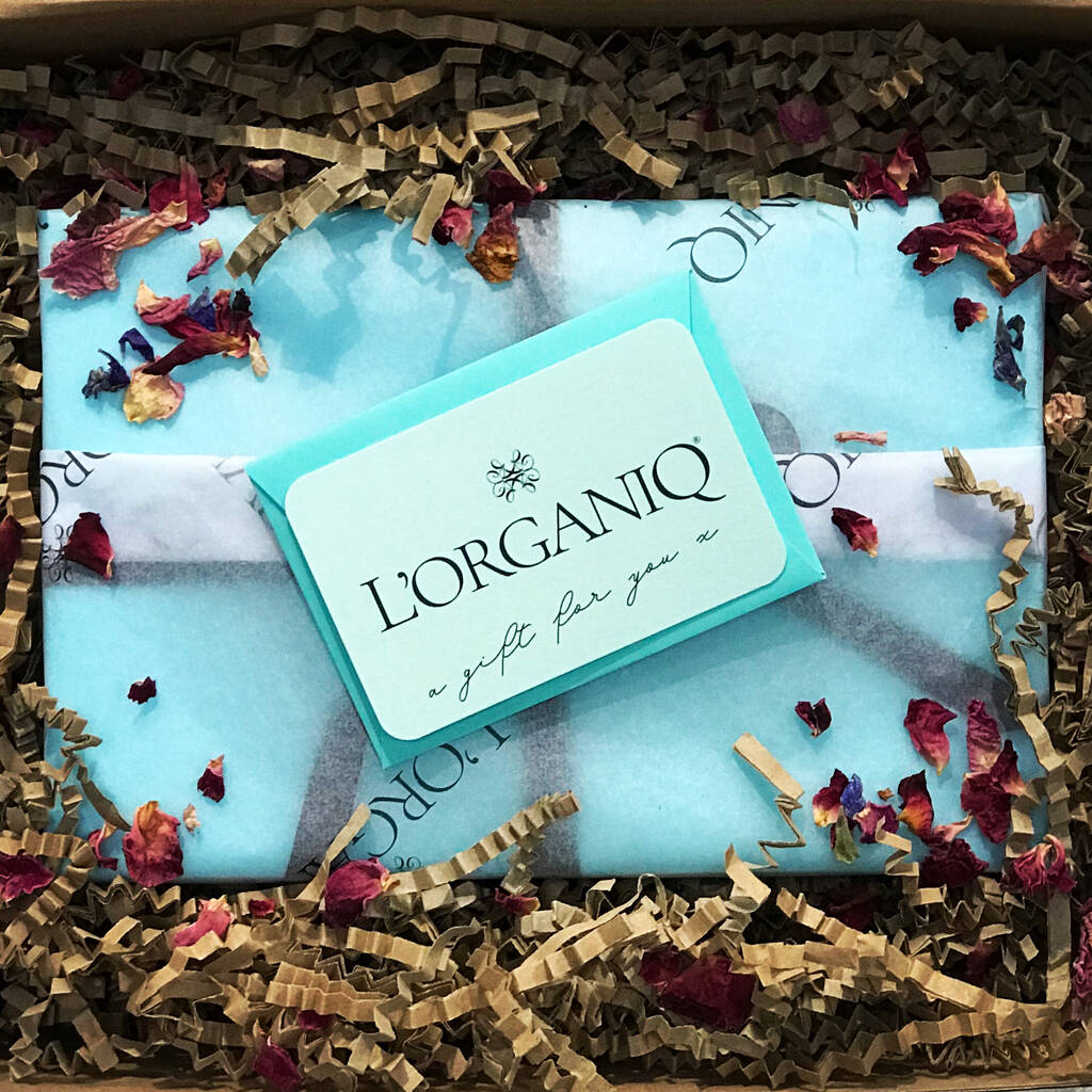 Detoxifying Body Wash And Lotion Gift Box By L'organiq ...