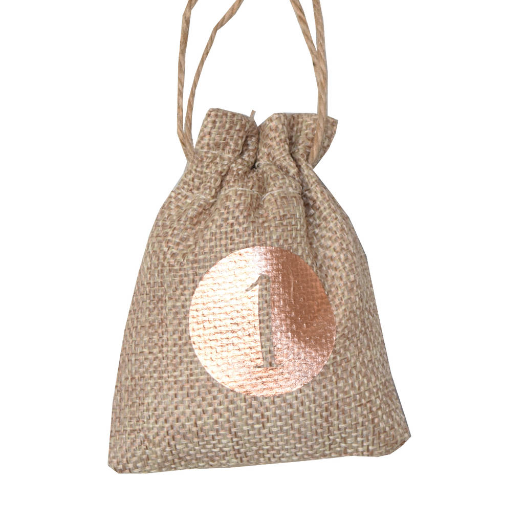 christmas advent calendar tree hanging sacks x 24 by pushka gifts ...