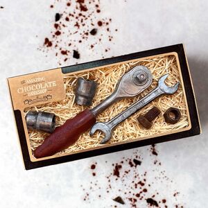 Amazing Realistic Handyman Chocolate Tools Gift Set By The Amazing ...