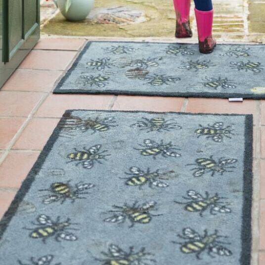 Hug Rug Bee Two Mat By Hug Rug