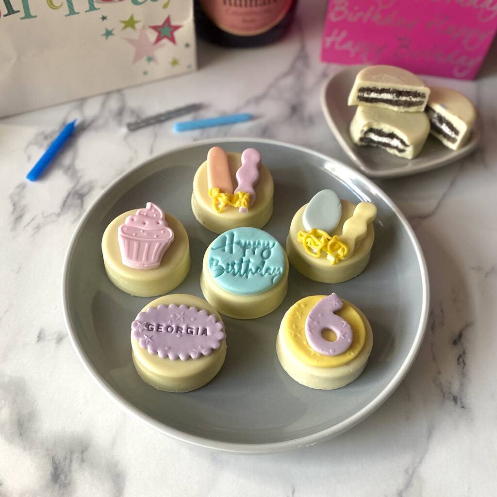 Personalised Birthday Age Chocolate Coated Oreo Gift By La di da Sweet ...