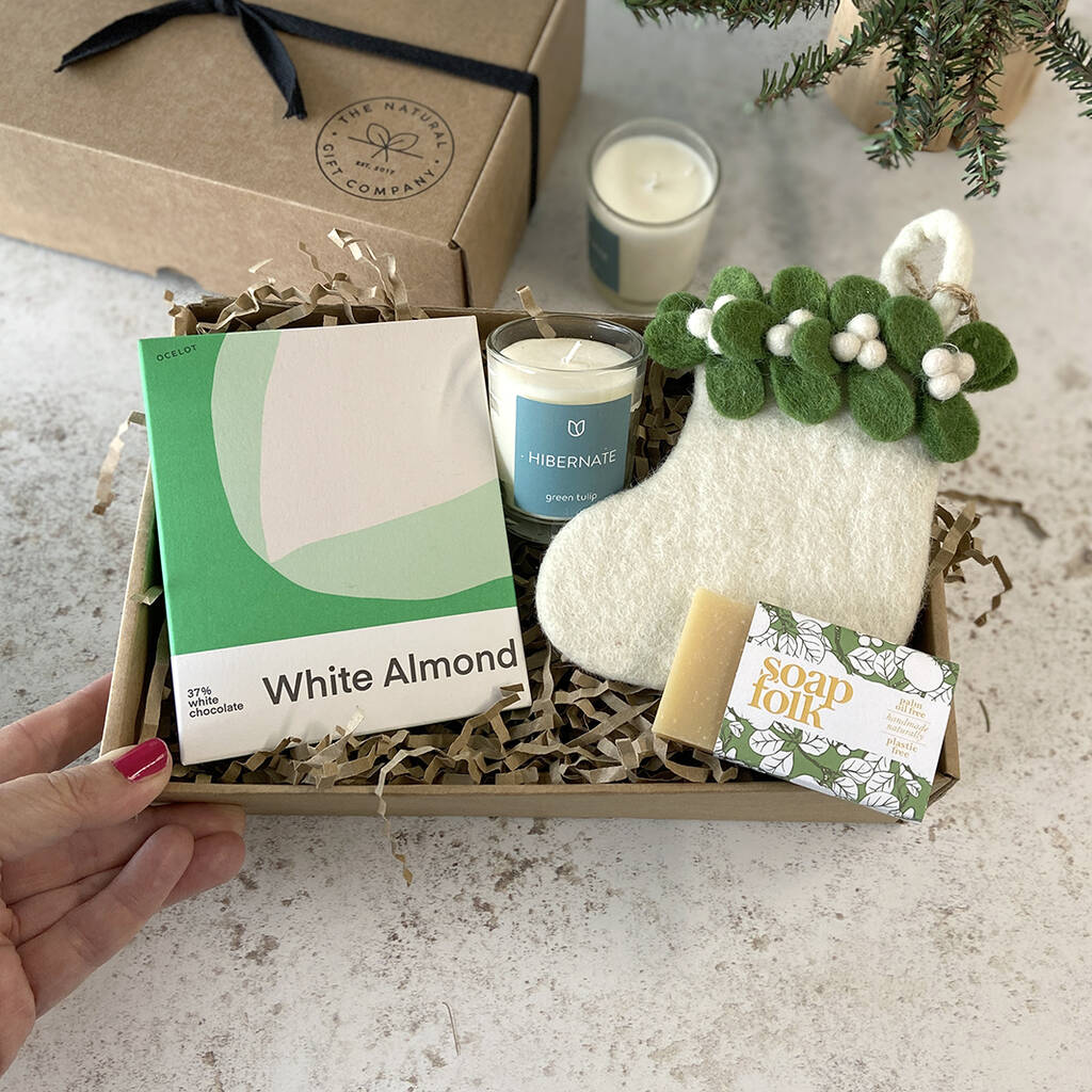 White Christmas Natural Gift Set By Green Tulip