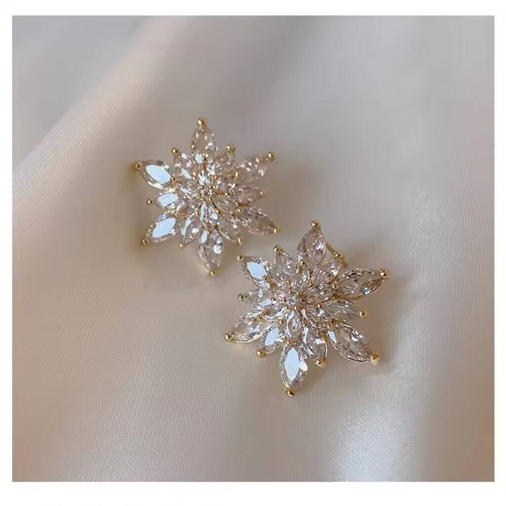 Monaco D’or Gold Star Twinkle Baguette Infinity Charm Stud Earrings By Sade Noveau