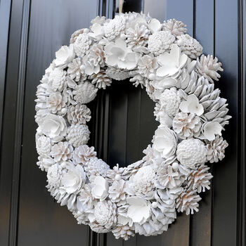 Large White Snowdrop Deluxe Christmas Wreath By Dibor ...