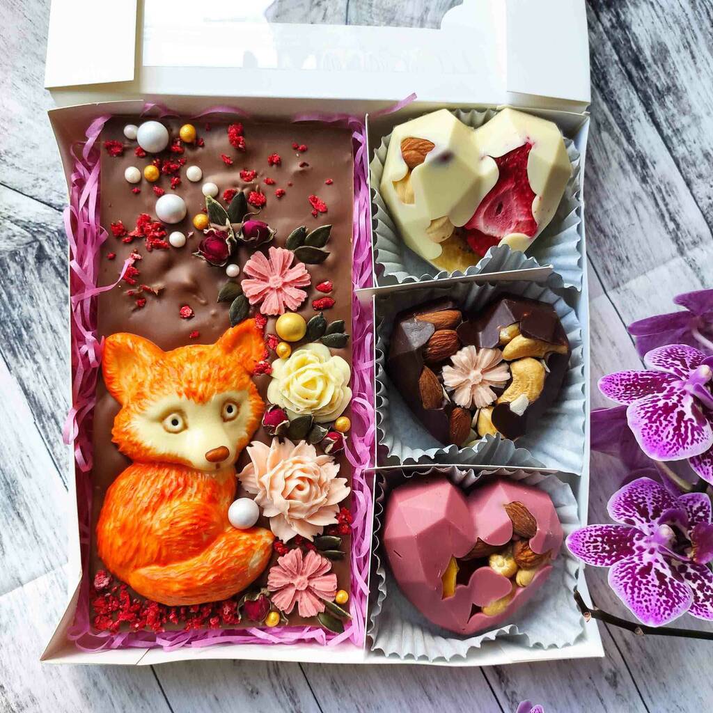 'flaming Fox' Amazing Edible Chocolate Present By The Unique Chocolate ...