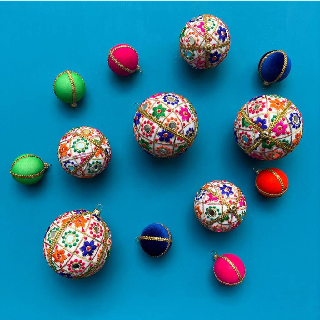 Mahavir Bauble By Marisha Mistry