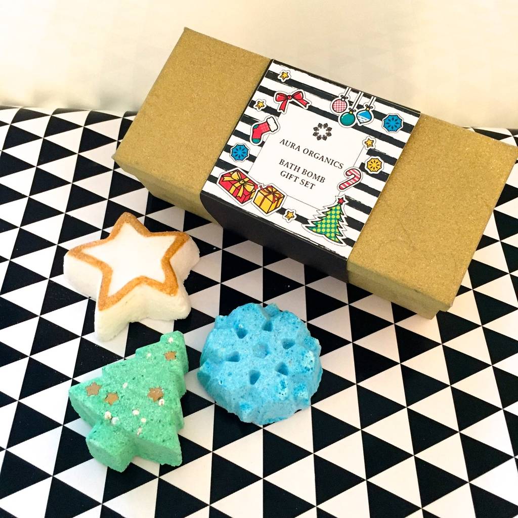 Christmas Bath Bomb Gift Set By Aura Organics Cosmetics ...