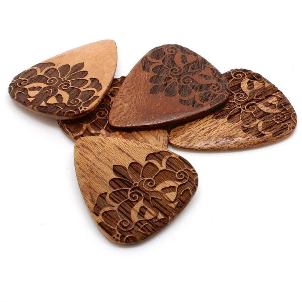 Acoustic Guitar Tin Of 12 Boutique Guitar Picks By Timber Tones ...