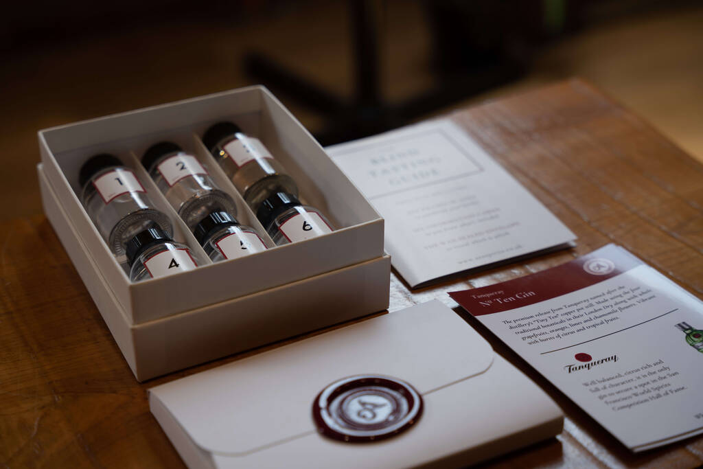 Six British Gins: Blind Tasting Gift Set By Azu Spirits ...