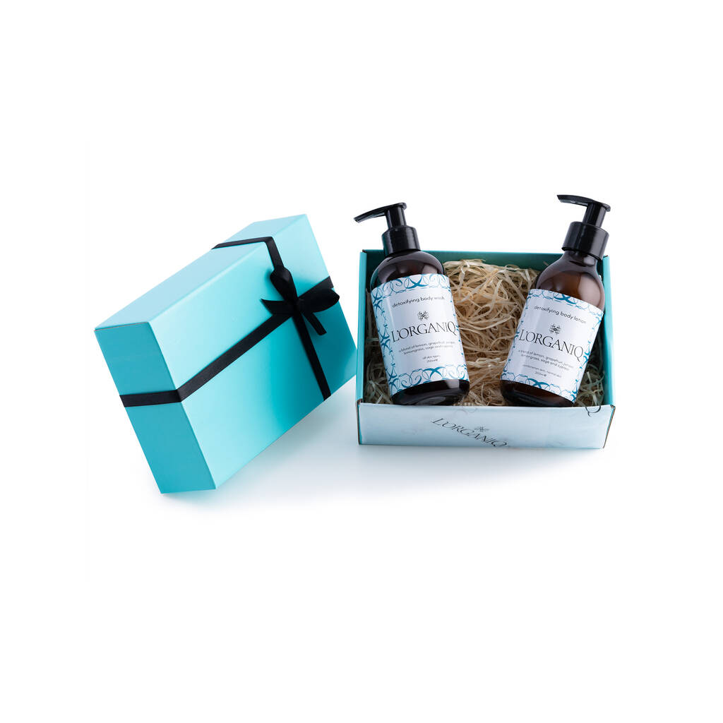 Detoxifying Body Wash And Lotion Gift Box By L'organiq ...