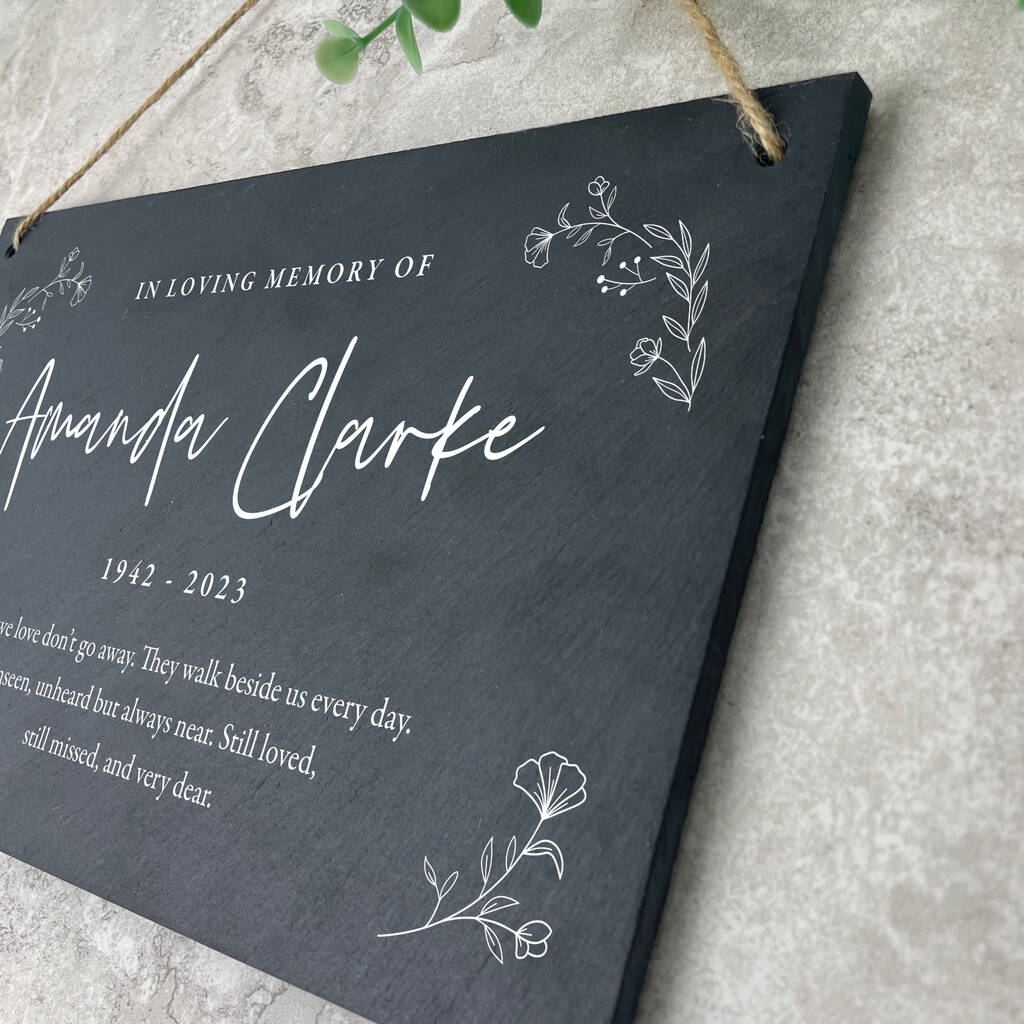 Personalised Wreath Memorial Slate Hanging Plaque 25 X 15cm By The ...