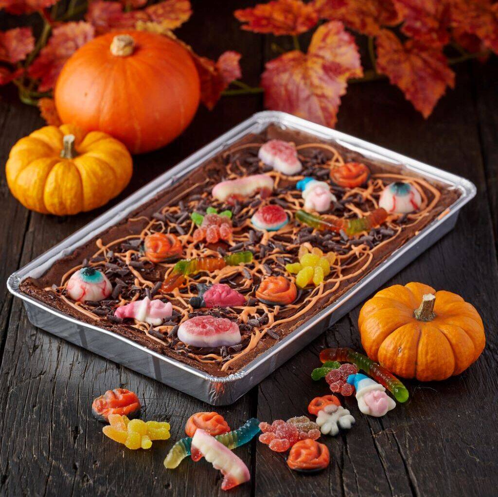 Halloween Havoc Brownie Tray Ngci By The Original Cake Company