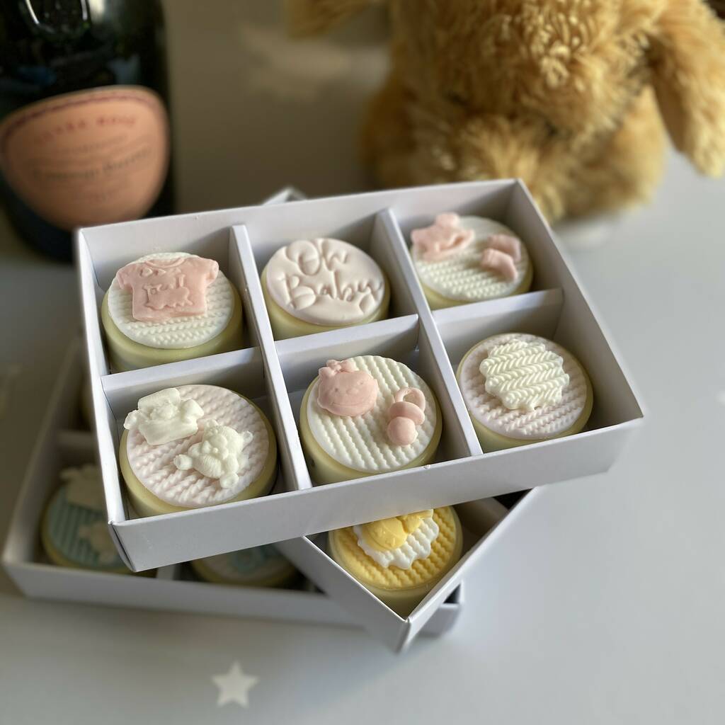Baby Chocolate Coated Oreo Gift By La di da Sweet Treats ...