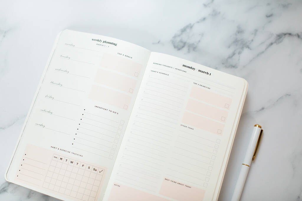 2021 Daily Planner/Making It Happen By The Inspired Stories ...