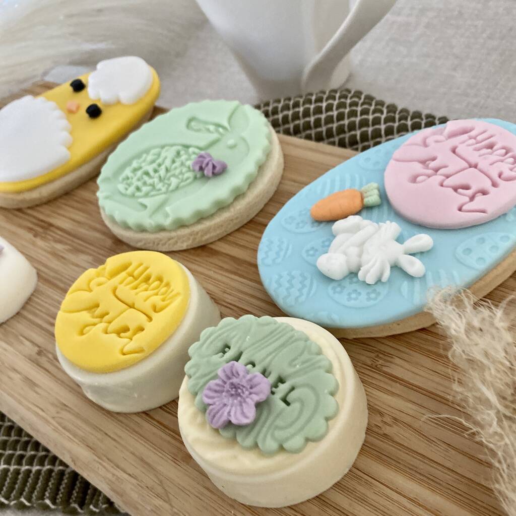 Personalised Easter Goodies Hamper By La di da Sweet Treats ...