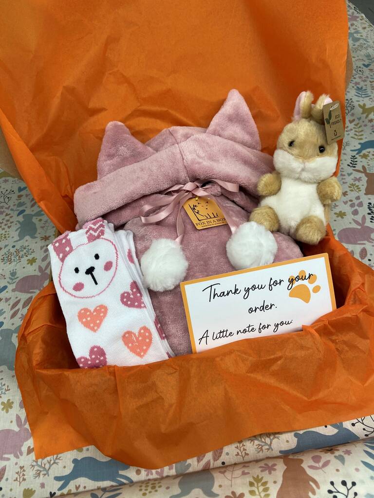 Pink Gift Box With Snuggle Hoodie / Wearable Blanket By Fox In A Box ...