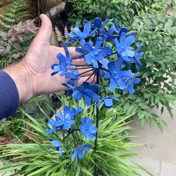 Two Blue Hydrangea Garden Stakes Art102 Blue By London Garden Trading ...