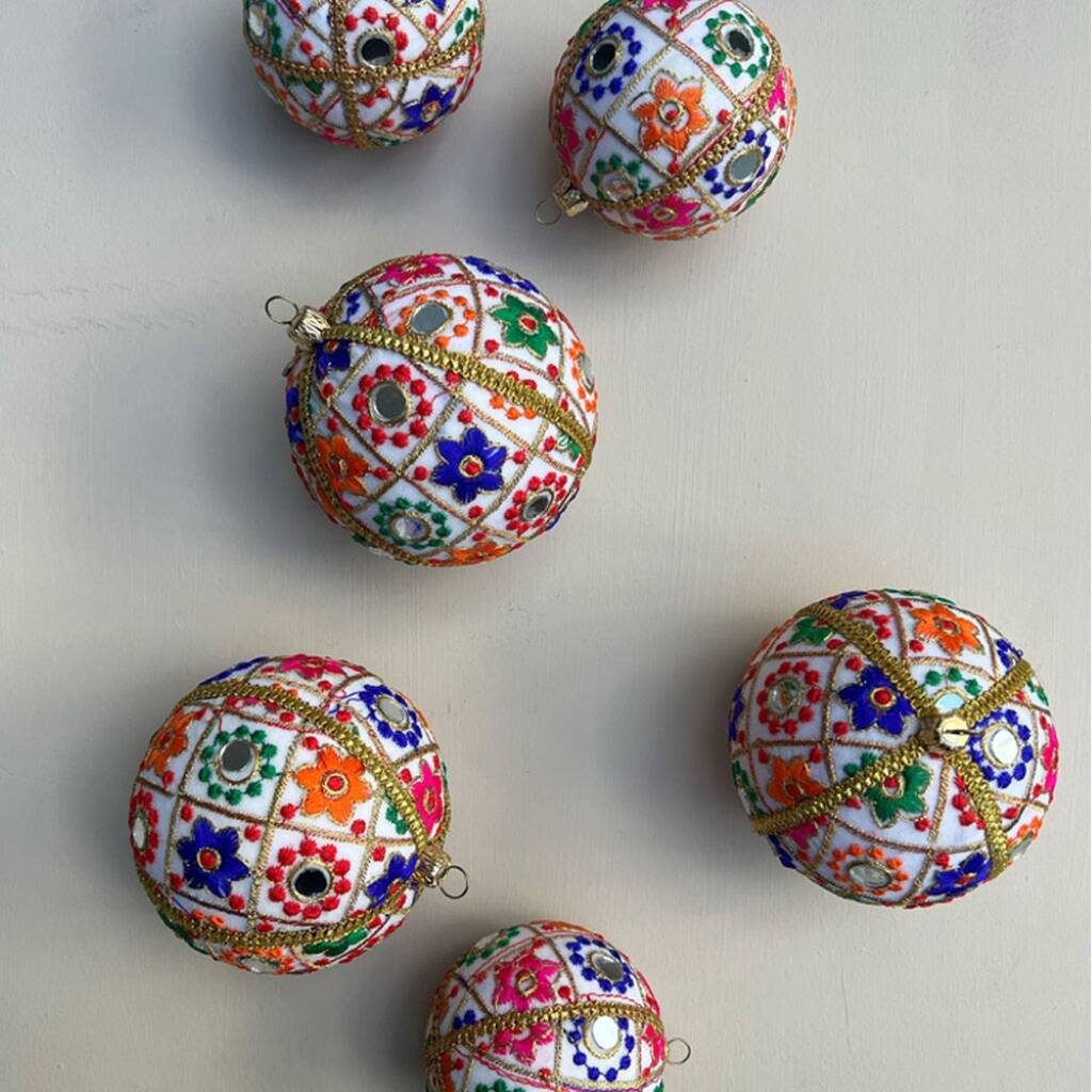 Mahavir Bauble By Marisha Mistry