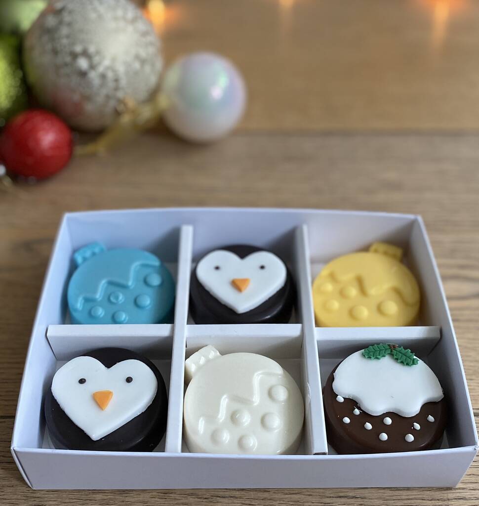 Cute Christmas Coated Oreo Gift Box By La Di Da Sweet Treats ...
