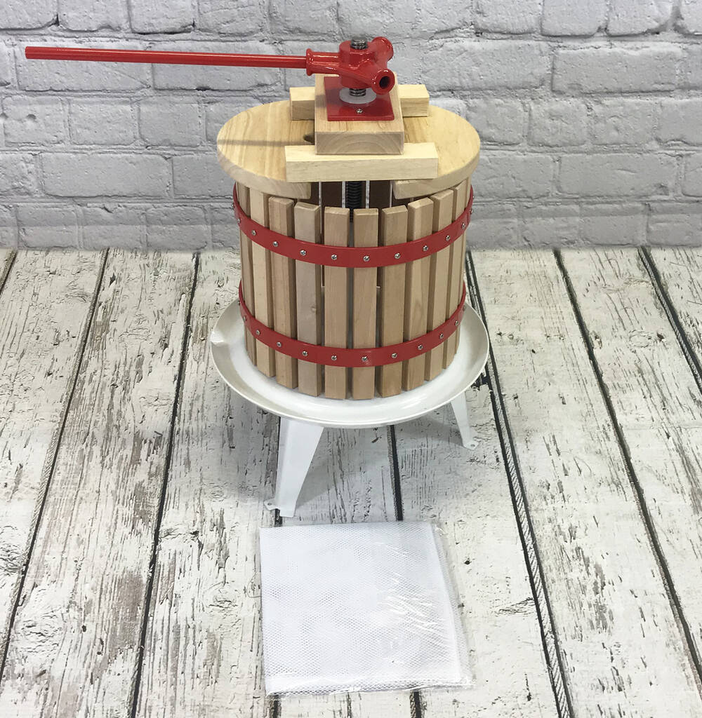 Traditional Twelve Litre Fruit And Apple Press By Garden Selections ...