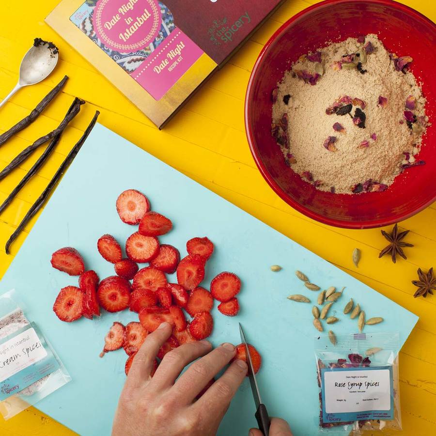 six month date night spice subscription by the spicery ...