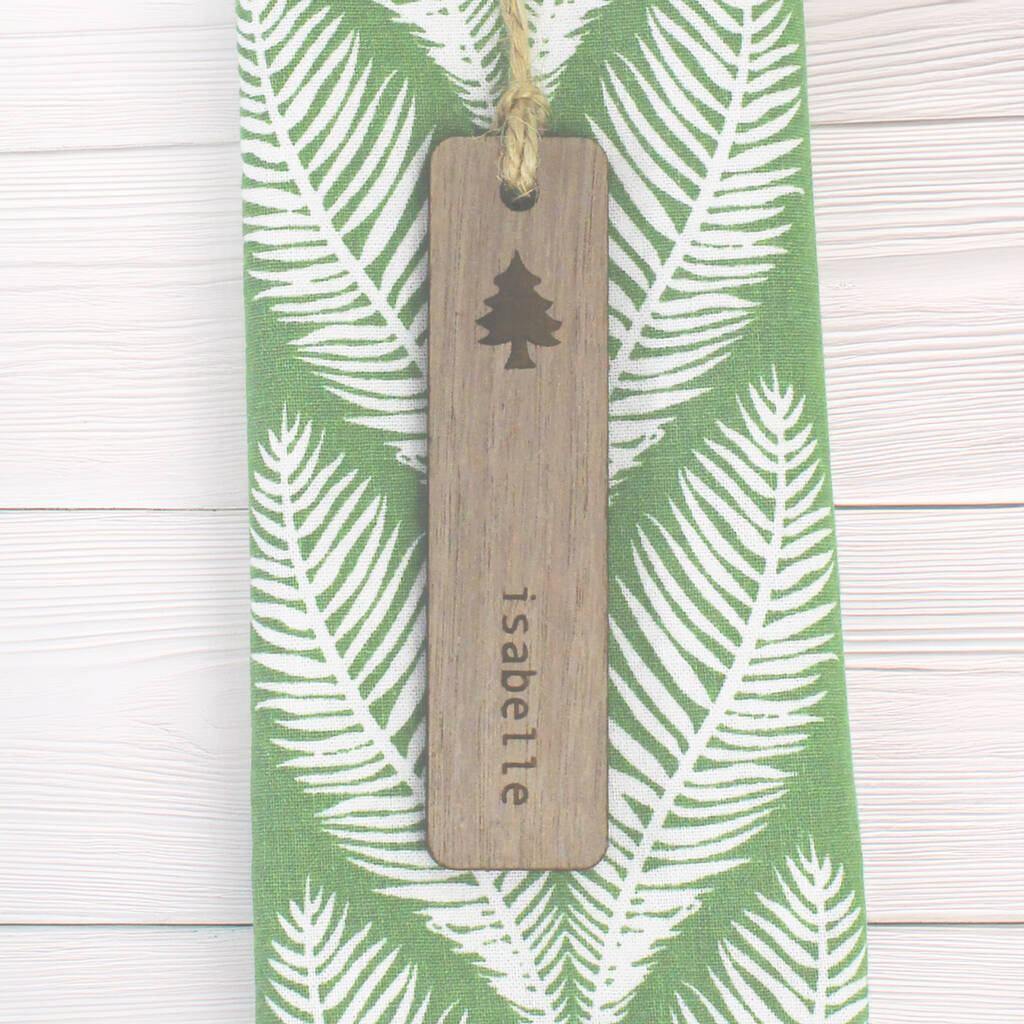 Personalised Wooden Name Tags – Elegant Handcrafted Table And Gift ...