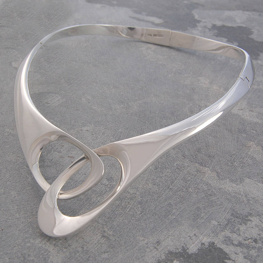 Interlocking Solid Silver Circles Choker By Otis Jaxon ...